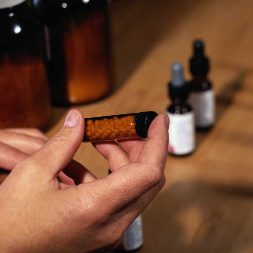 How To Use Homeopathic Remedies - A Quick-Start Guide For Families - Dr ...